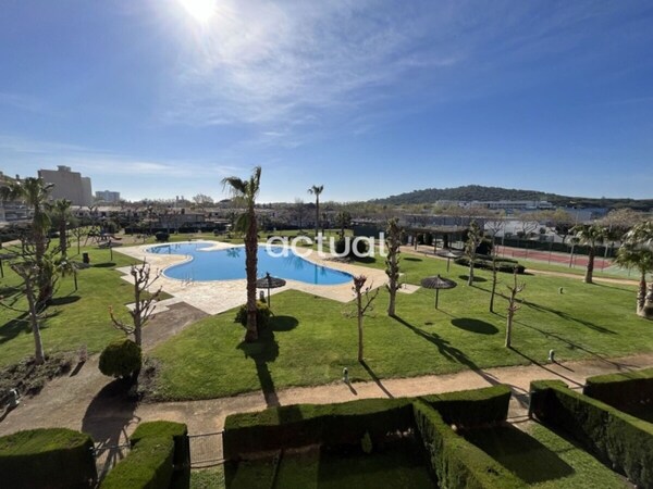 Apartment In Platja D'aro: 2 Bedrooms, Elevator, Pool, Tennis - Platja d'Aro