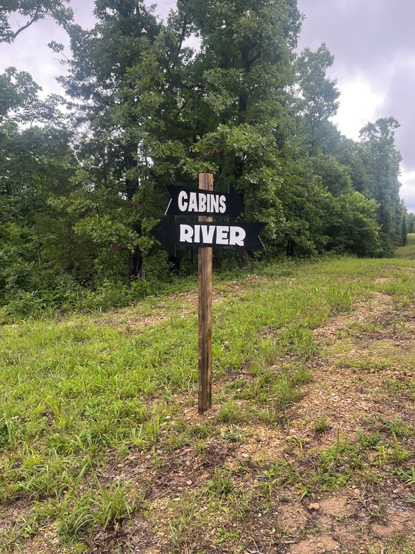 Caribou Cabin - Cuba, MO