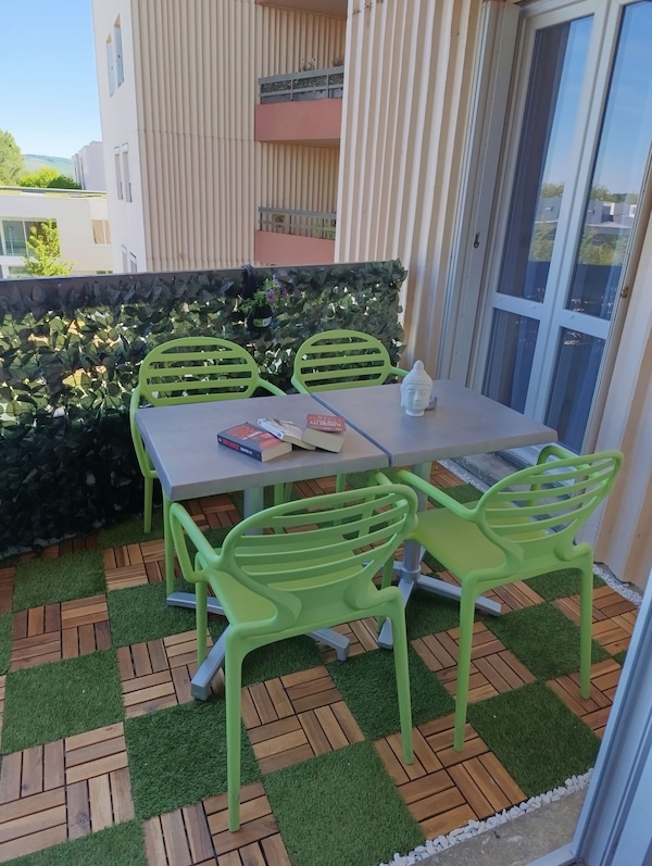 Appartement 3 Chambres à Sedan à 5 Minutes Du Plus Vaste Château Fort D'europe. - Sedan