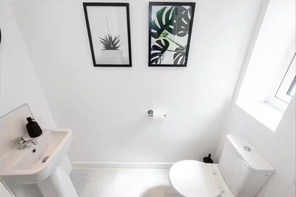 Cosy Luxury 2 Bedroom Retreat - Manchester