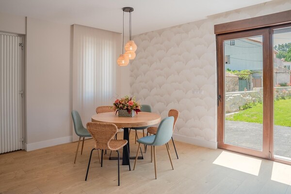 A Dream Vacation Home, Where The City And Relaxation Meet". - Caldas de Reis