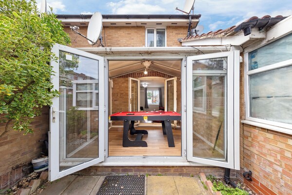 Luxury House - Sleeps Up-to 6 - Tower Bridge/the Shard View - Free Parking - Greenwich