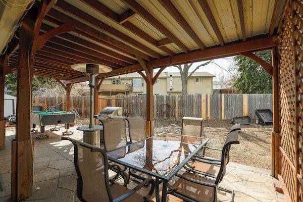 Stunning Luxury Home Near Denver And Historic Arvada With Office - Thornton, CO