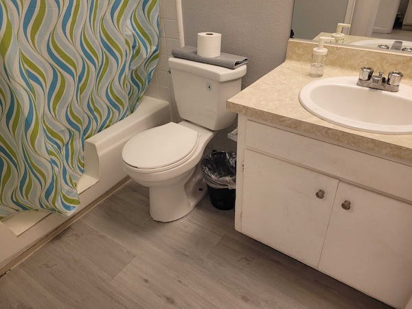 Chic Double Queen Bed Unit In Beverly Hills With Ac + Wifi - Inglewood, CA
