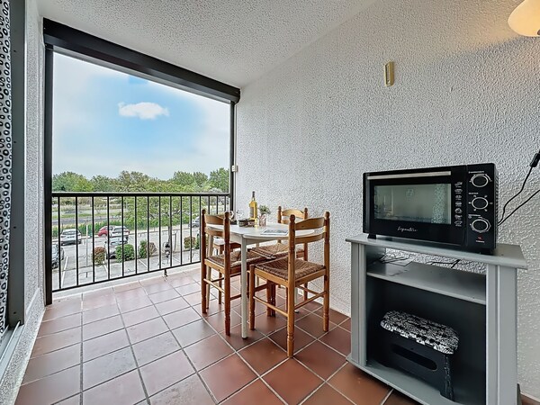 Le Lagon Bleu By Interhome - Port Camargue