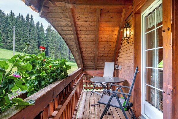Apartment 'Süd' With Mountain View, Shared Terrace And Wi-fi - Titisee-Neustadt