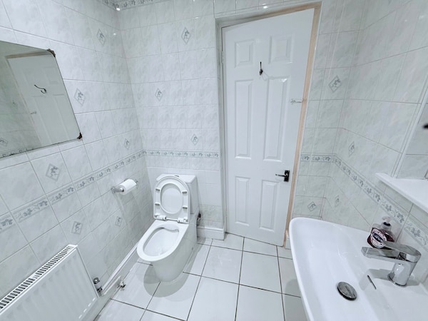 Fountain House-sleeps 5-central Dagenham-parking - Londra