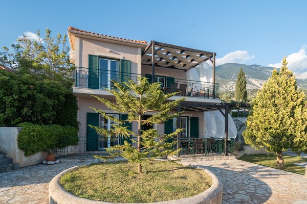 Apartment 'Dione' With Sea View, Wi-fi And Air Conditioning - Cephalonia