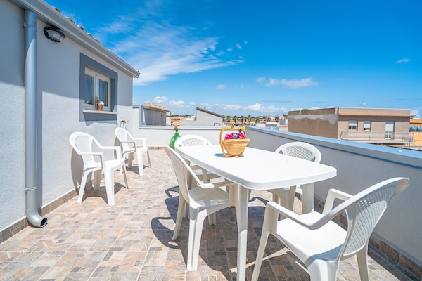 Apartamento 'Perla 2' Con Terraza Compartida, Wi-fi Y Aire Acondicionado - Pachino