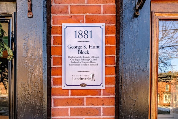 State Of Charm | Historic West End Haven - Portland, ME
