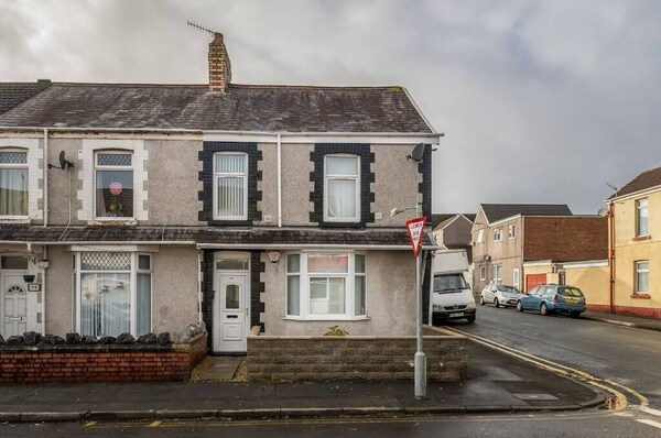 Cosy And Comfortable Stay - Swansea - The Mumbles