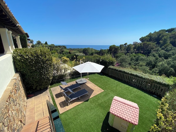 Lovely Mediterranean House - Tossa de Mar