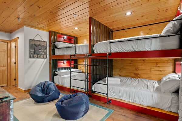 *New*june Special*sleep 30~view~pool~theatre - Pigeon Forge, TN
