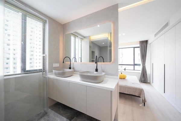 Easternhub-chic 2-bedroom Apartment With Ac, Wifi In Marvelous Shanghai - Shanghai