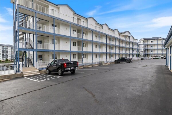 3bed Monarch Cove Modern Stay - Lake Ozark, MO