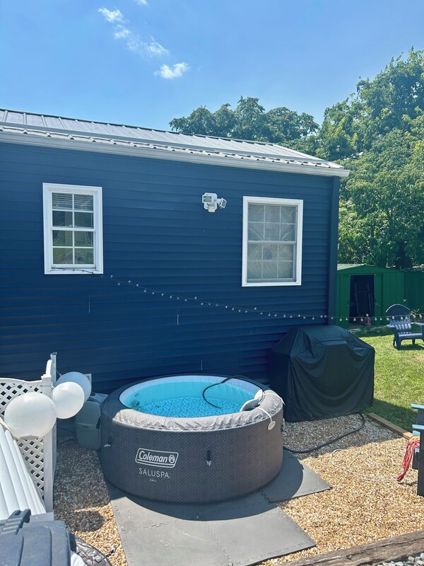 Spacious 5-bed House In Charming Roanoke With Ac, Wifi - Roanoke, VA
