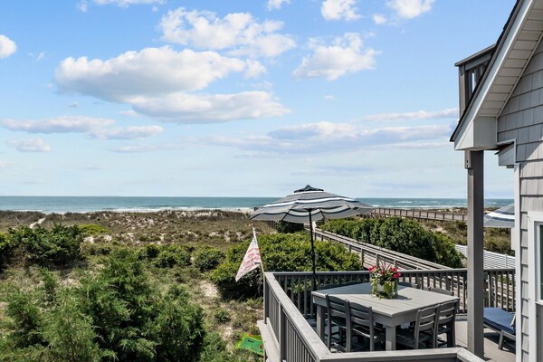 Oceanfront  Dog-friendly  4br/3ba  Near The Point  Stocked & Family Ready! - Emerald Isle, NC