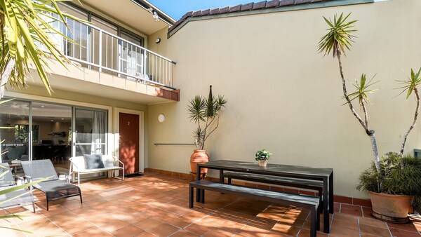 Coastal Townhouse - Minutes From The Beach And A Short Walk To Town. - Brunswick Heads