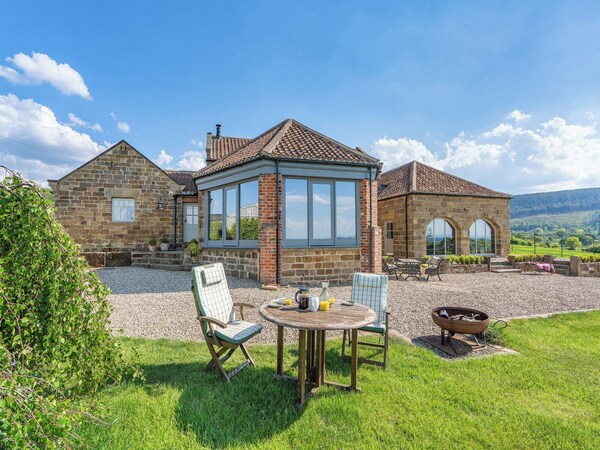 3 Bedroom Accommodation In Swainby, Near Northallerton - Osmotherley