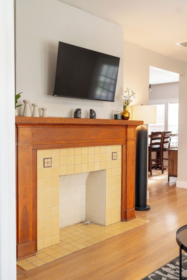 Large 2bd 2ba Beautiful Home In Historical Neighborhood Center To Everything. - Oklahoma City Zoo, Oklahoma City