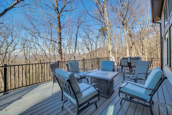 3 Mi To Winery: Jasper Mountain Chalet W/ Hot Tub! - Jasper, GA