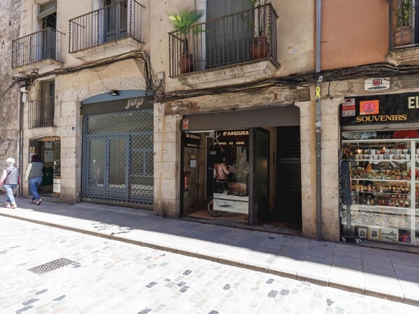 Ballesteries 40 - Duplex In Girona | Bravissimo - Girona