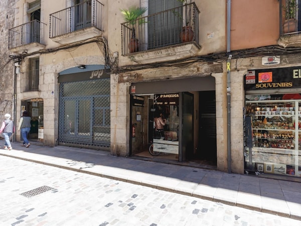 Ballesteries 40 - Duplex In Girona | Bravissimo - Girona
