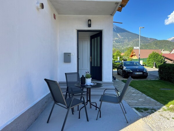 Stol Mountain Escape - Cozy One-bedroom Apartment Near Lake Bled - Bled