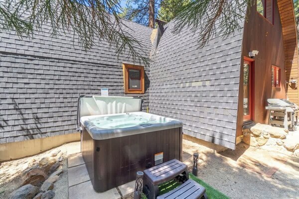 The Canoe Cabin Summa - Nevada