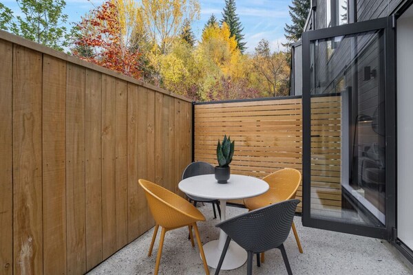Snowline Retreat | Two-bedroom Townhouse - Arrowtown