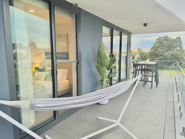 Newcastle Harbour View Apartment, 2 Bed, 2 Bath, Free Parking - Wickham