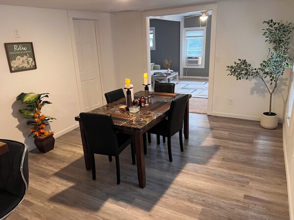 3-bedroom Apartment For Family Vacation In Fingerlake Region - Alfred University, Alfred
