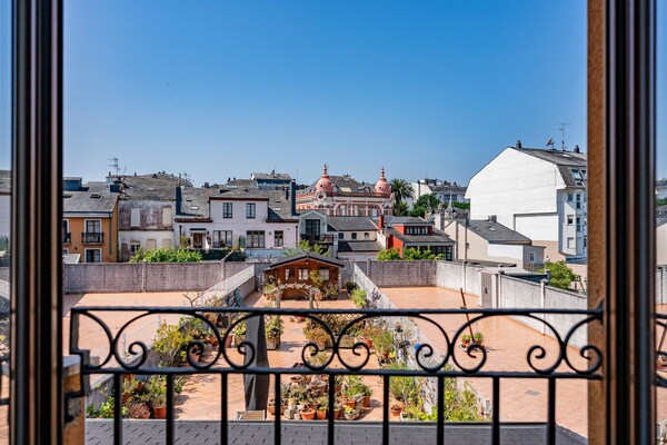Apartment 'Brisas Carlos I I I' With Balcony And Wi-fi - Ribadeo