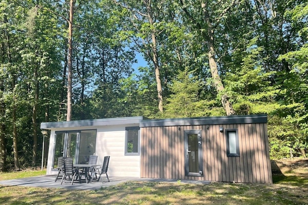Chalet In Veluwe Near Scenic Trails - Apeldoorn