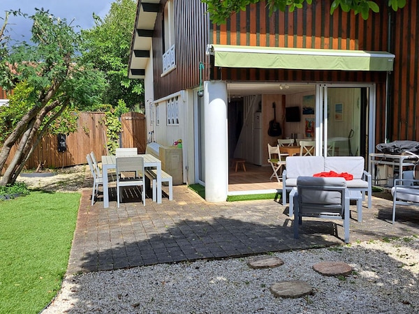 Maison De Vacances Climatisée Avec Jacuzzi Proche Du Lac - Biscarrosse