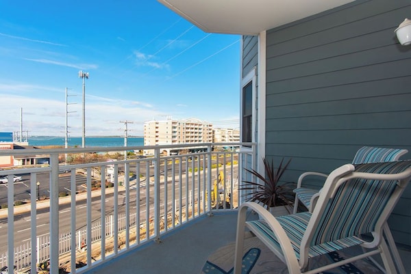 Three Bedroom, Two Bath Ocean Block Condo With Outdoor Pool - Ocean City, MD