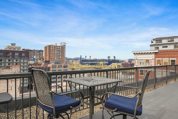This Apartment Is A 1 Bedroom(s), 1 Bathrooms, Located In Pittsburgh, Pa. - Pittsburgh