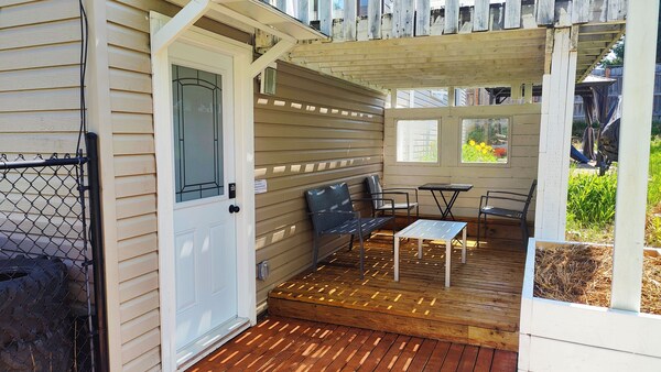 Private Little Zen Guestroom+ Free Parking - Nova Scotia