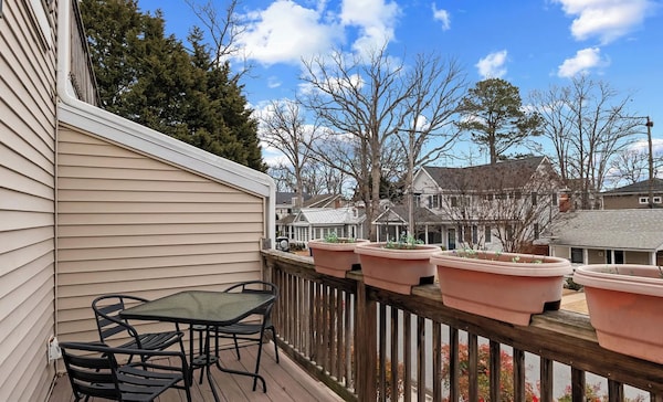 1 Block To Rehoboth Avenue 3br Near Beach & Boardwalk - Dewey Beach, DE