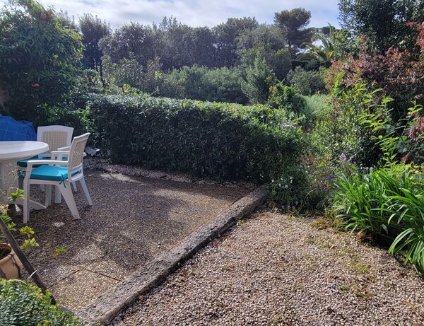 Apartment With Garden - Near Beach - Les Issambres