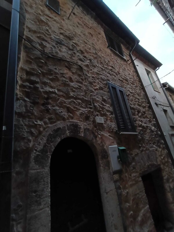 Lo Chalet Del Vicolo  Rifugio Tra Pietre E Legno - Lazio