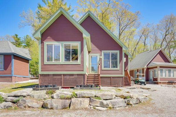 Lake Access & Pools: Sun-soaked Westford Cottage! - Massachusetts