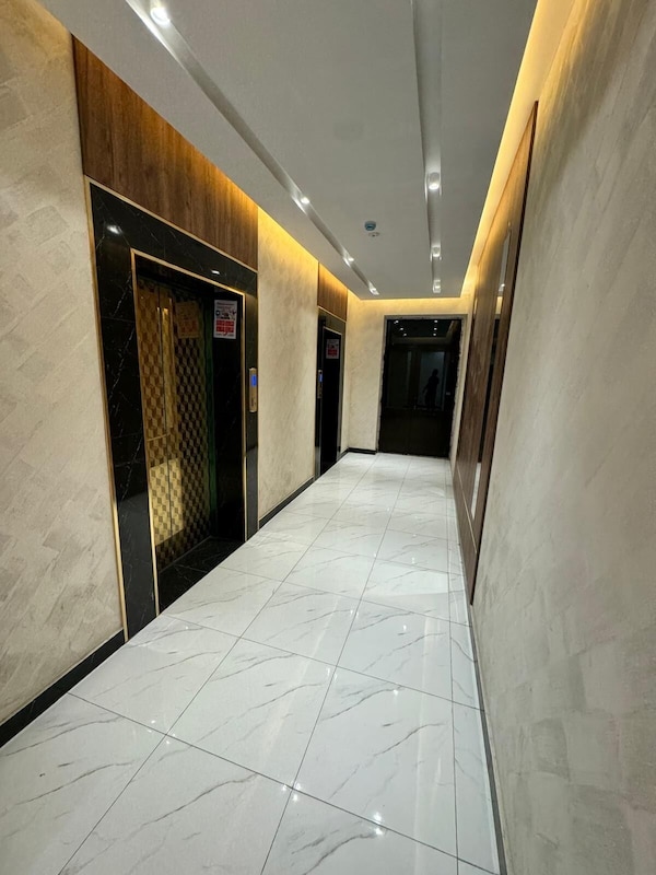 Vista Dushanbe Urban Comfort 3 Bedrooms And Lounge Space - Dushanbe