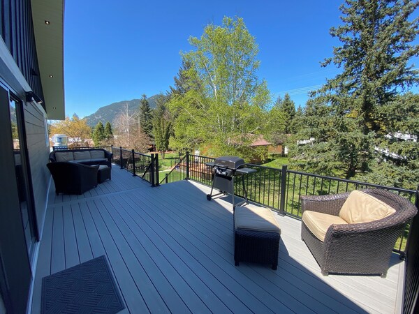 2 Bedroom Moose Apartment Near Glacier Mt With Ac And Wifi - Glacier County