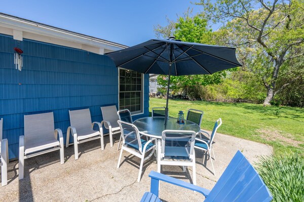 Montauk Escape3br, 2ba, Steps From The Beach, Bbq Grill, Patio, Outdoor Shower - Montauk, NY