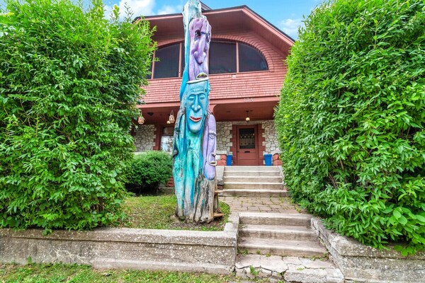 Spacious Historical Home Downtown Moncton - 新不倫瑞克