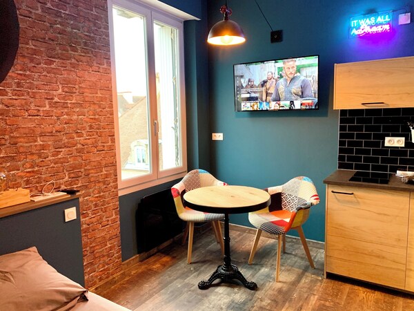 Studio Grévy   Tout éQuipé - Coeur Du Centre Ville - Wifi Fibre - Netflix - ibis Dole Sud Choisey