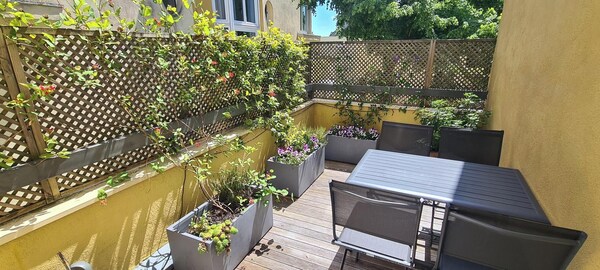 Very Quiet, Bright Duplex Apartment On The Edge Of A Forest, 15 Minutes' Walk From The Town Center - Fontainebleau