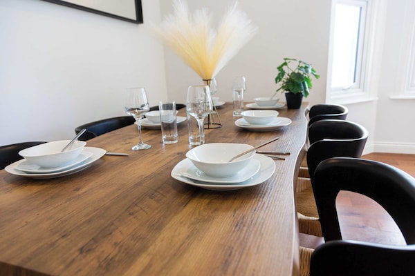 Fabulous 5 Bed House In Southend, 5 Mins To Beach - Southend-on-Sea
