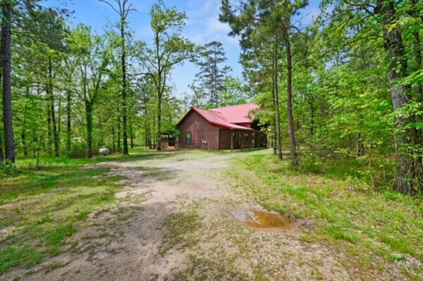 Misty Pine Retreat - Fisherman Cabin - Catch And Release Pond ! - Oklahoma